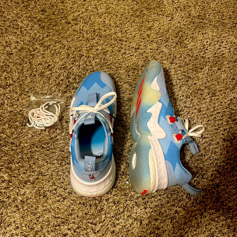 Trae Young 1s “Ice Trae” - Gem